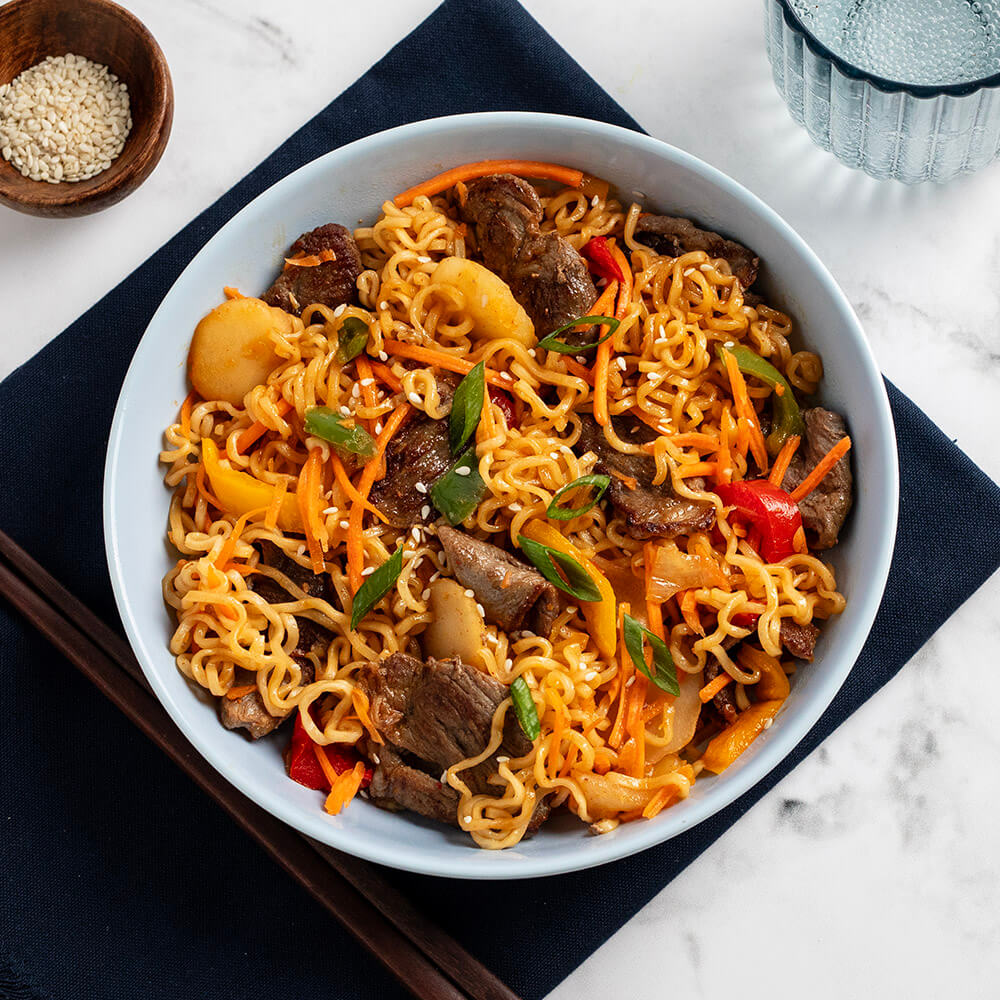 Beef and Noodle Stir-Fry | Birds Eye